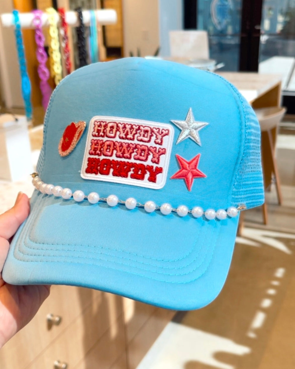 Happy Hat Bar – Oculus Eye Gallery